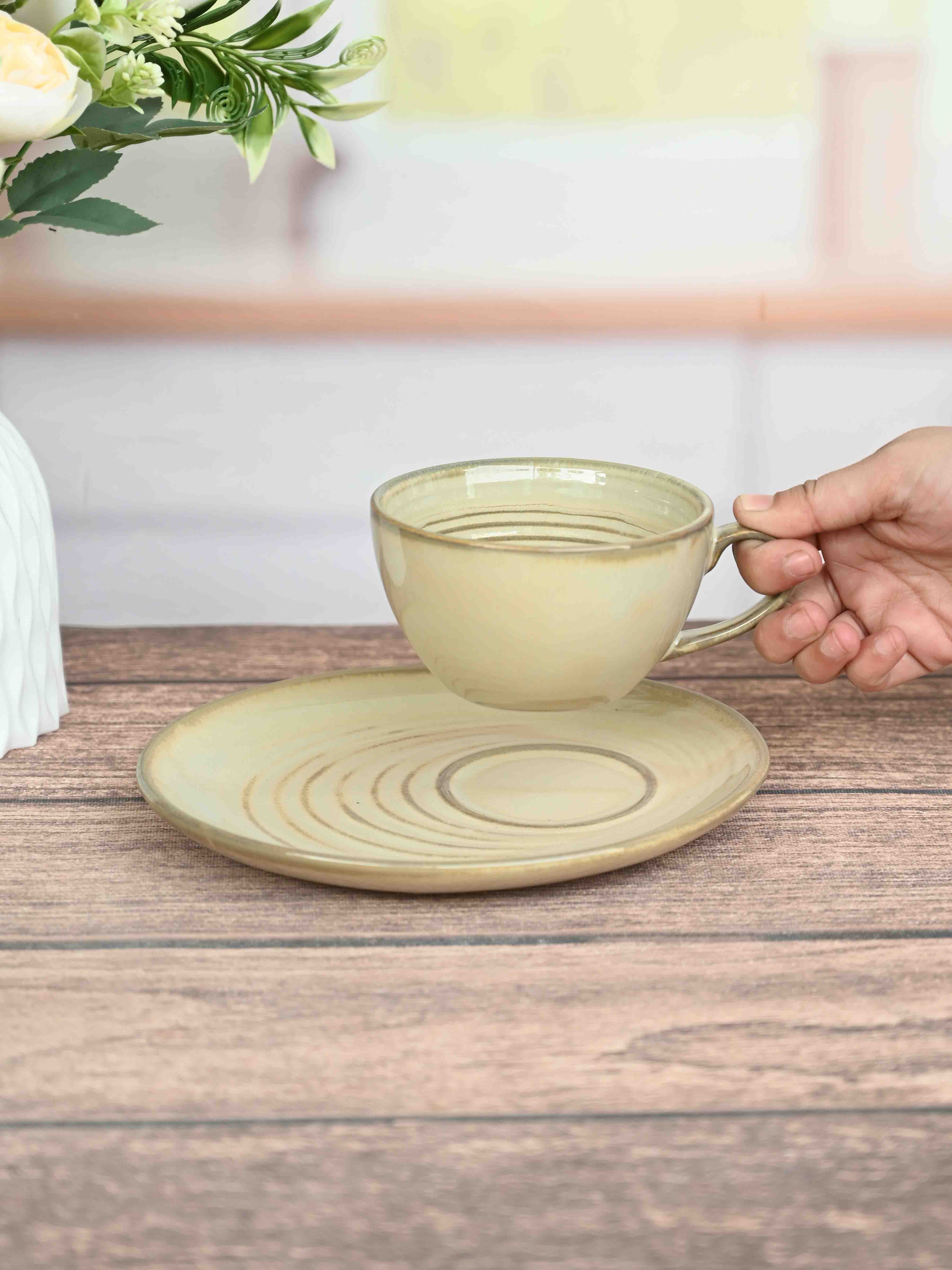 Everyday Classic Ceramic Cup with Matching Platter – Grey Pottery